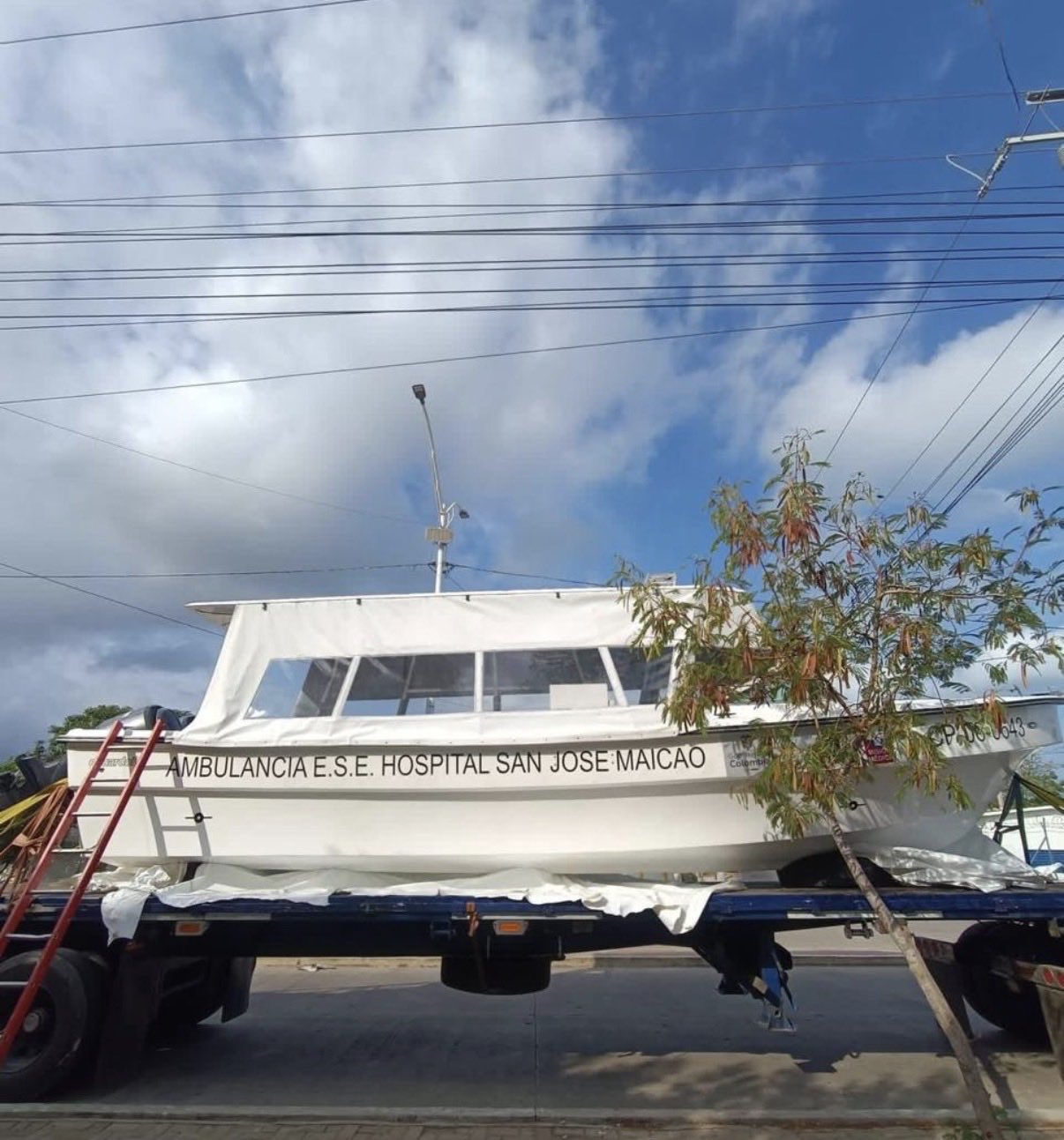 Petro sobre lanchas ambulancia en Maicao: “Hospital tiene sede en ...